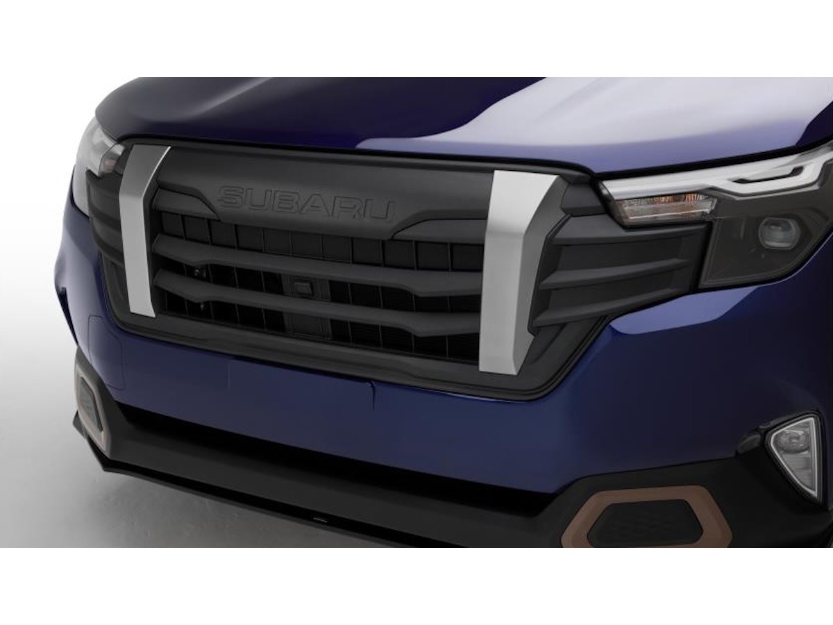 Subaru Accessory Grille Black With Subaru Logo